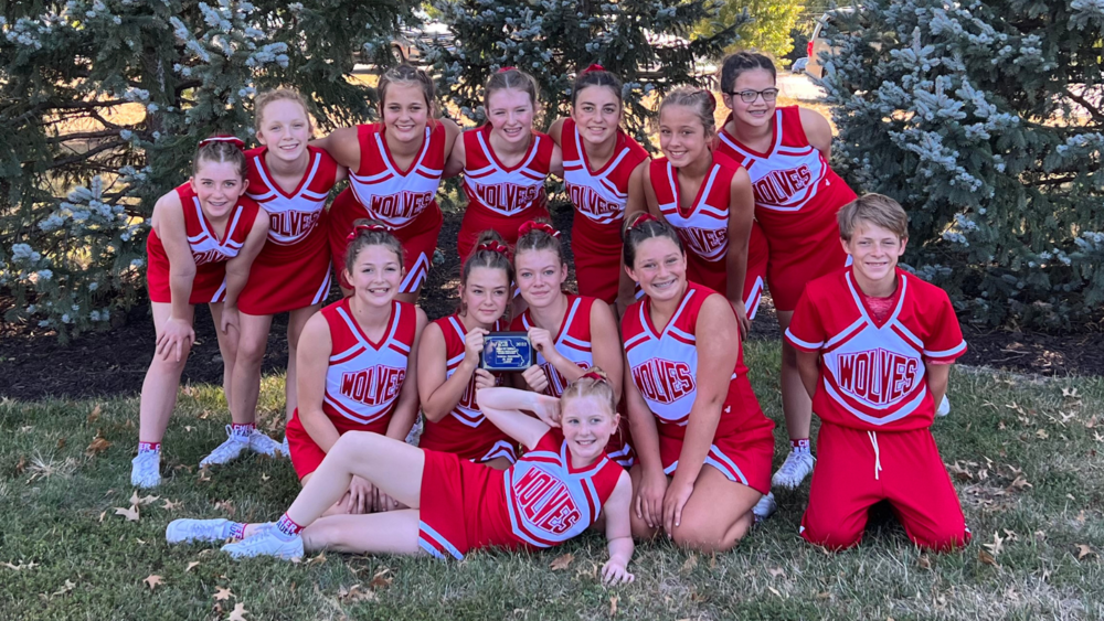Cheer Squad Places 5th at Competition | Middle School